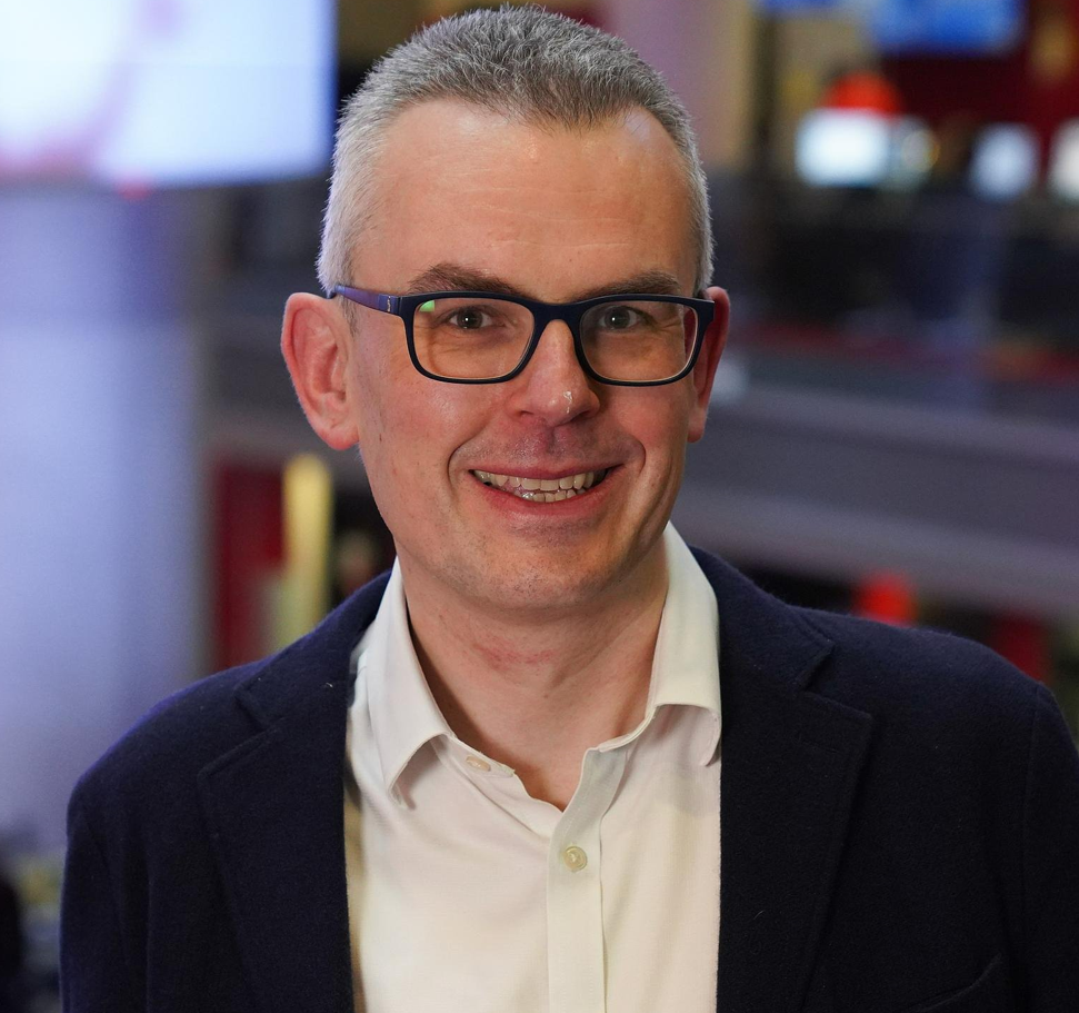 Sam Taylor - Saxton Bampfylde - Global Executive Search & Leadership ...