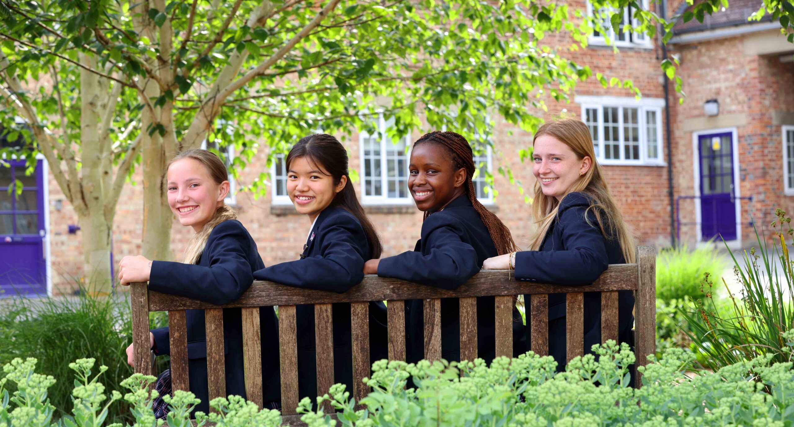 Woldingham School - Saxton Bampfylde - Global Executive Search ...