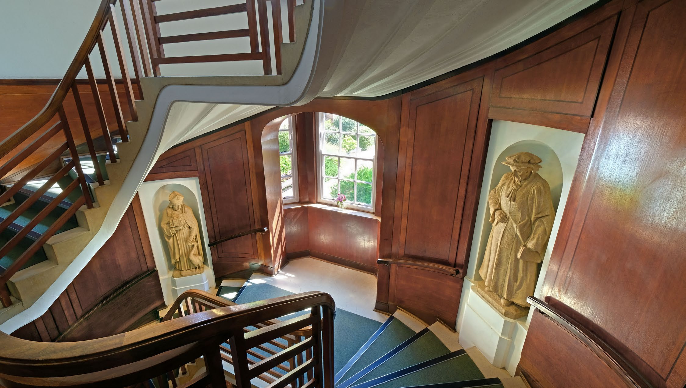 St Hugh’s College, Oxford - Saxton Bampfylde - Global Executive Search ...