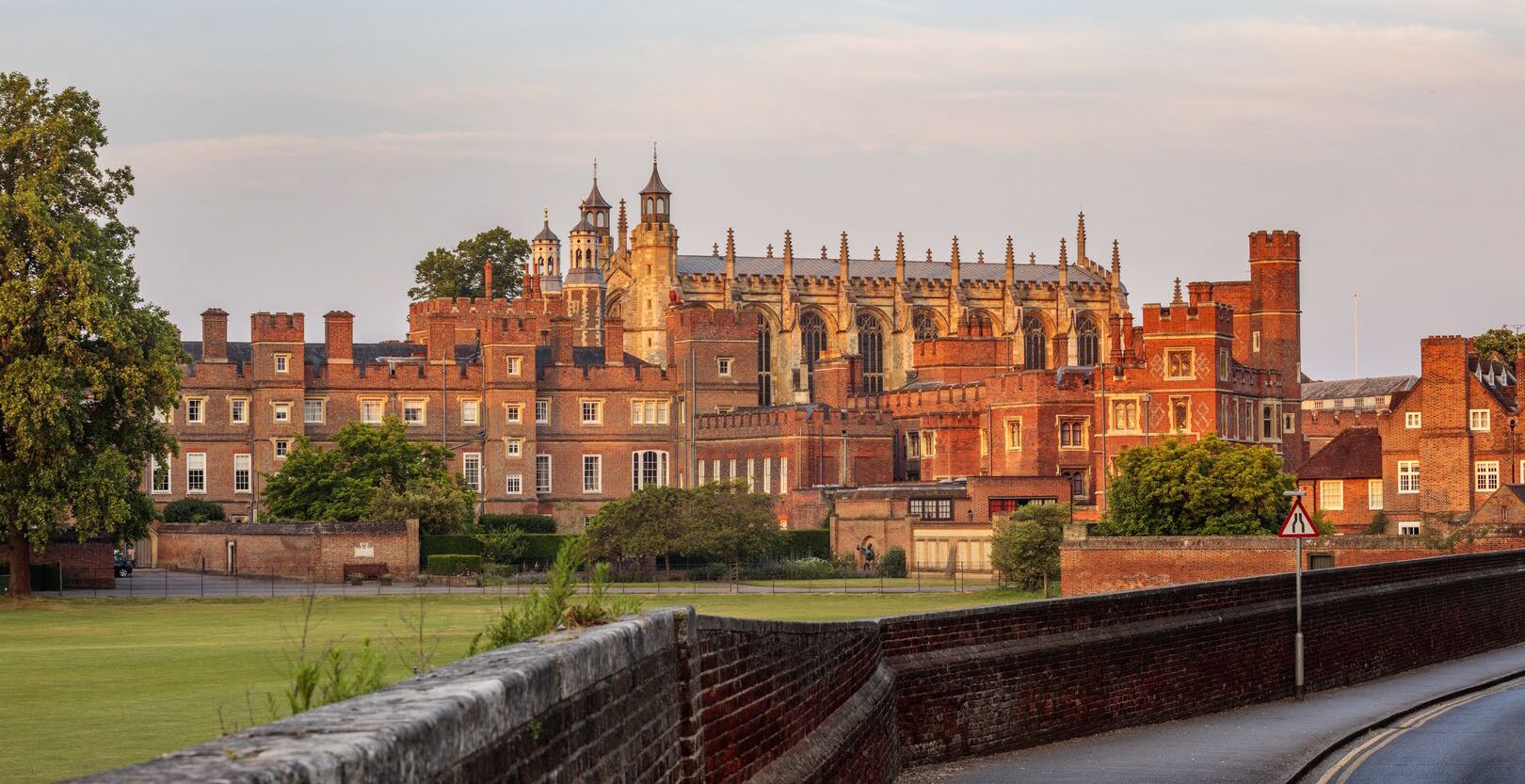 Eton College - Saxton Bampfylde - Global Executive Search & Leadership ...